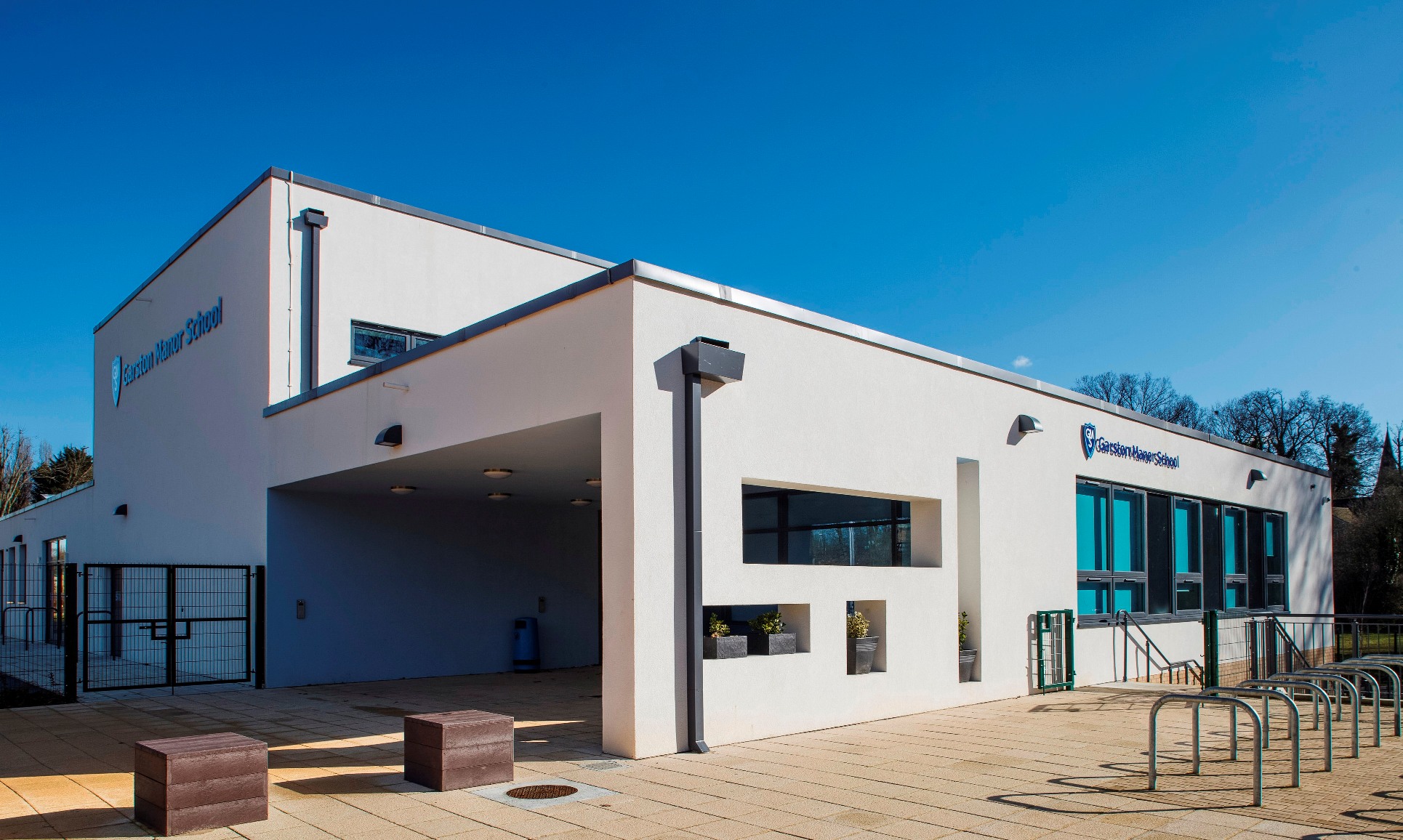 Knauf Facades simplifies school construction